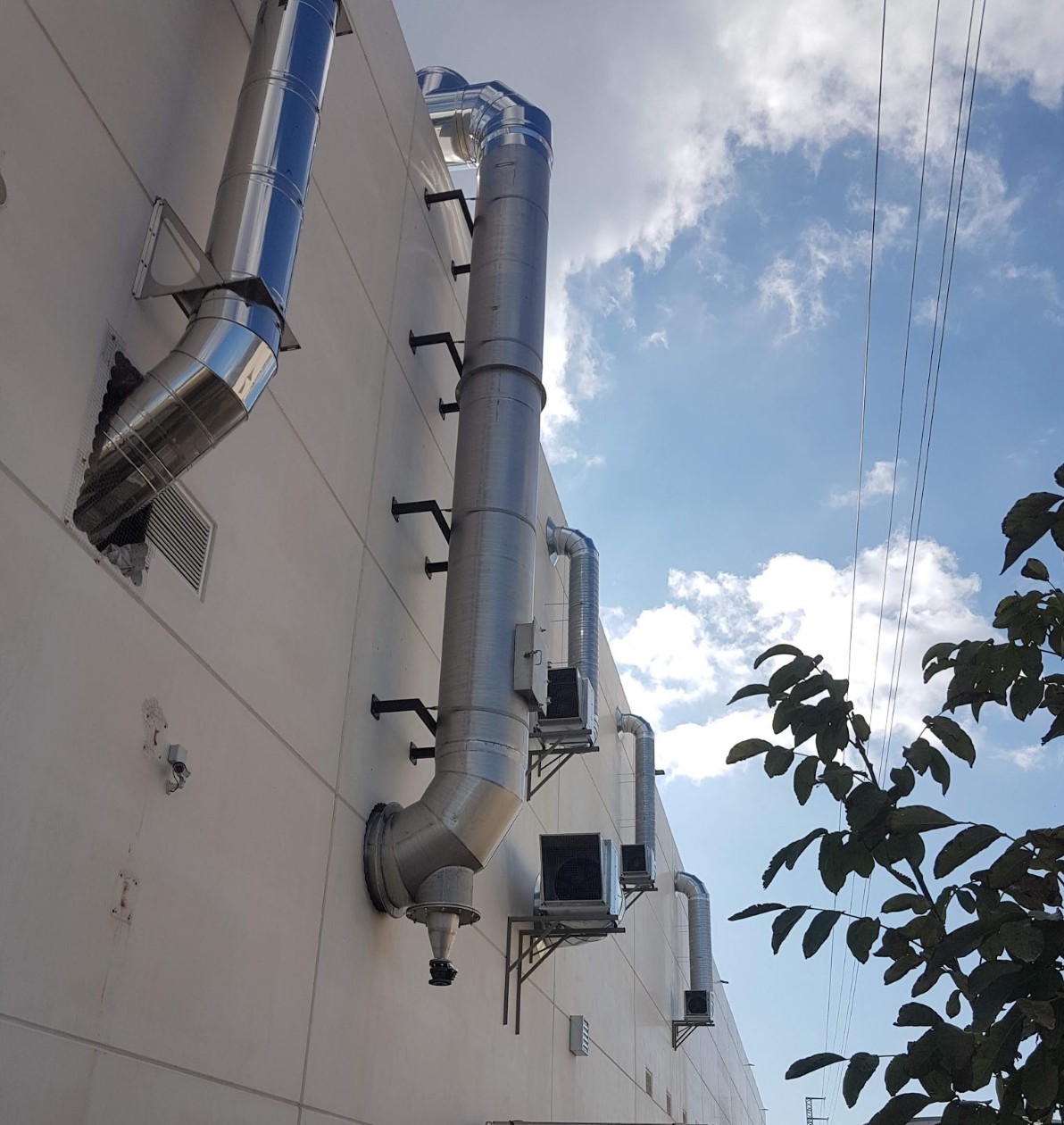 Montaje de chimeneas – Conductos modulares para extracción de humos de ...